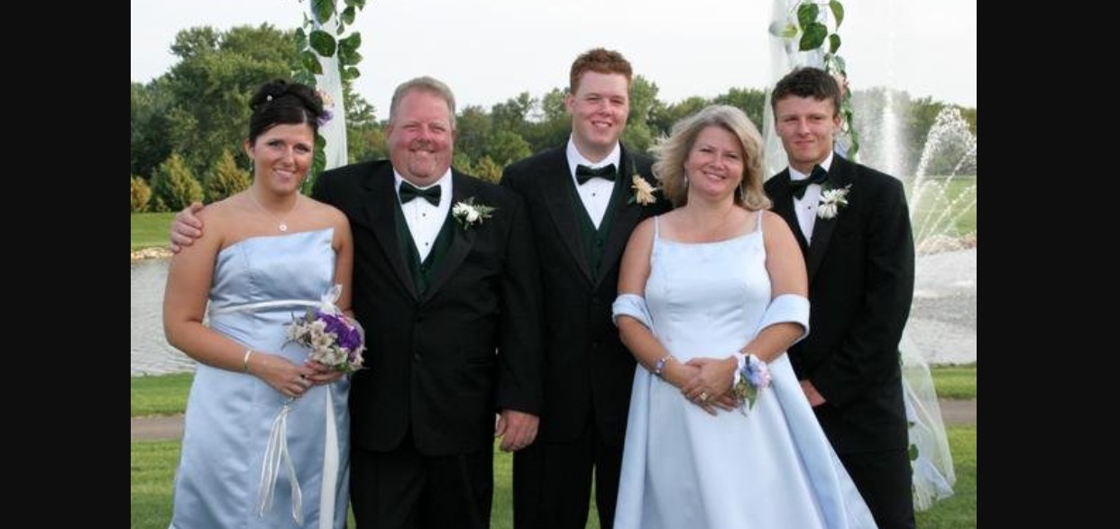 Where Are Lois and David Riess’ Kids Today?