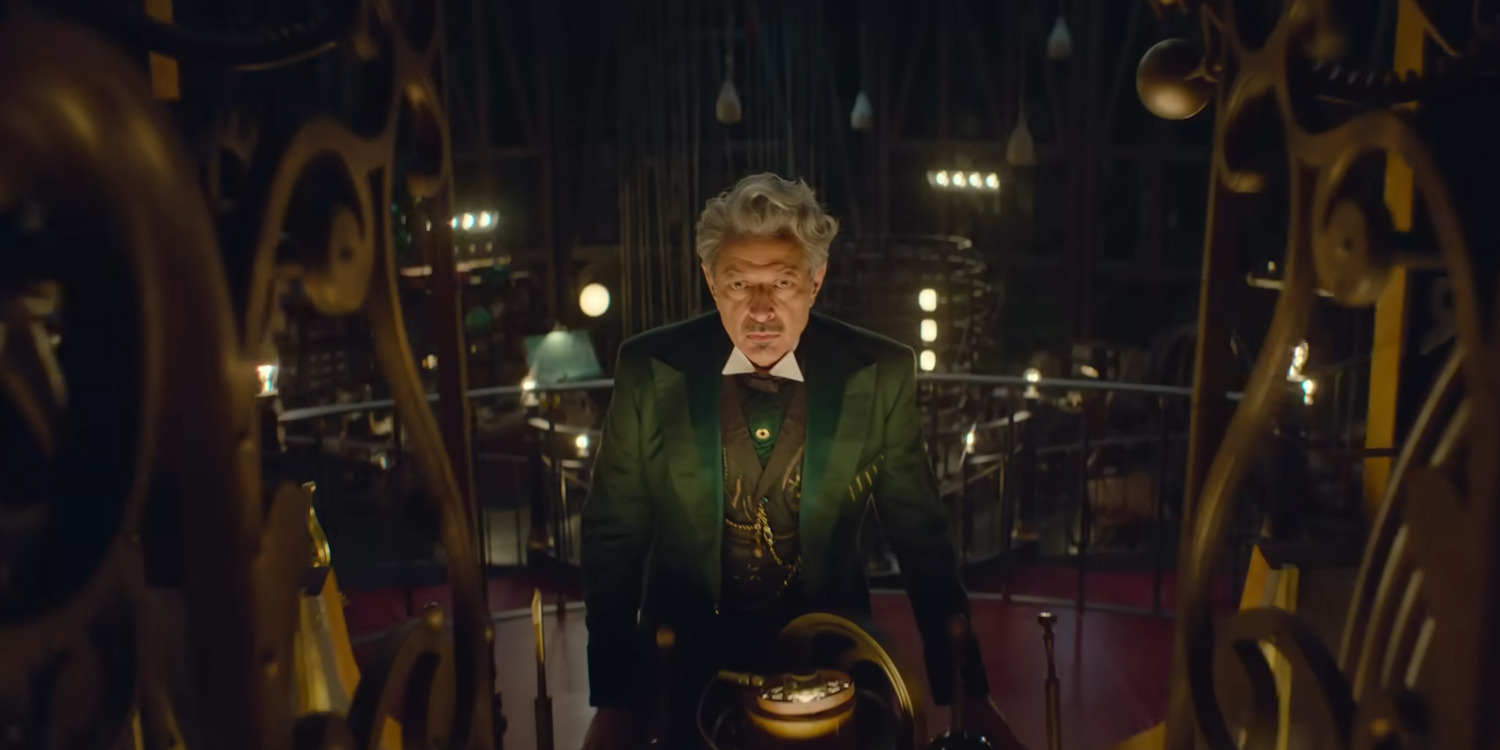 Wicked (2024) Ending, Explained: Why Didn't Glinda Go With Elphaba?