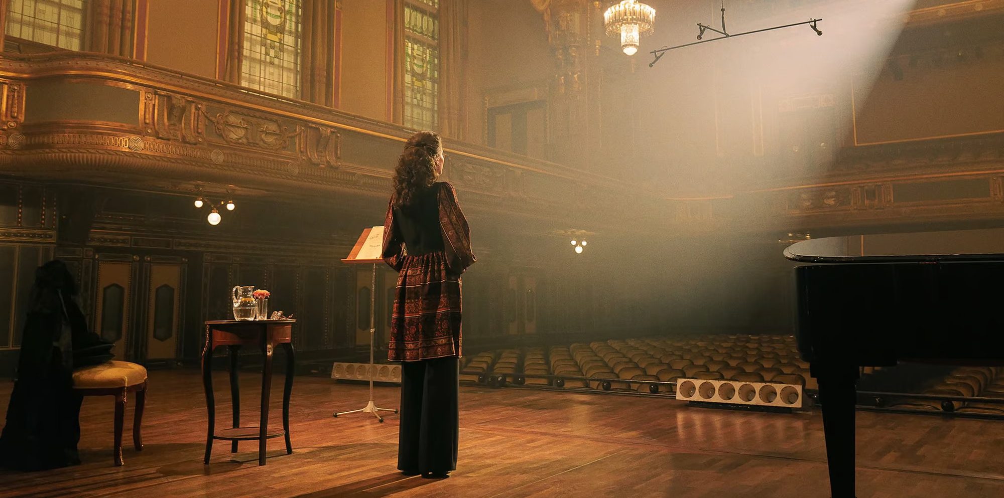 Does Angelina Jolie Sing in Maria? Is it Her Real Voice?