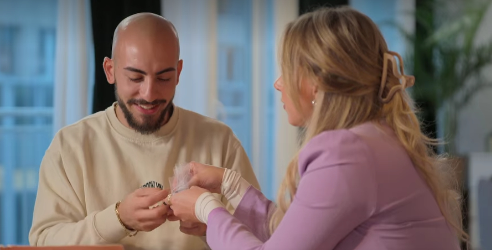 Hanni Hase and Daniel Rocco: Is the Love is Blind Germany Couple Still ...