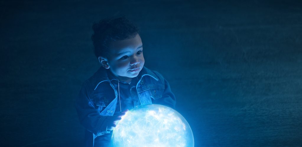 The Sandman: Does Loki Kill Daniel? Why Does He Burn the Baby?