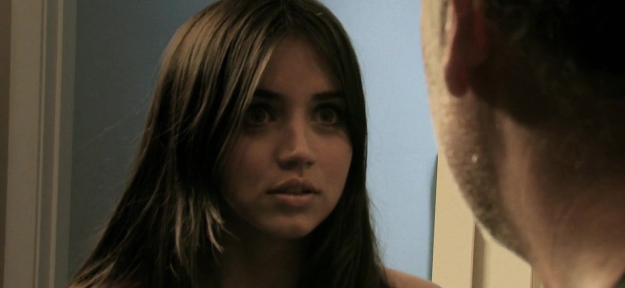 9 Best Ana de Armas Nude and Sex Scenes in Movies